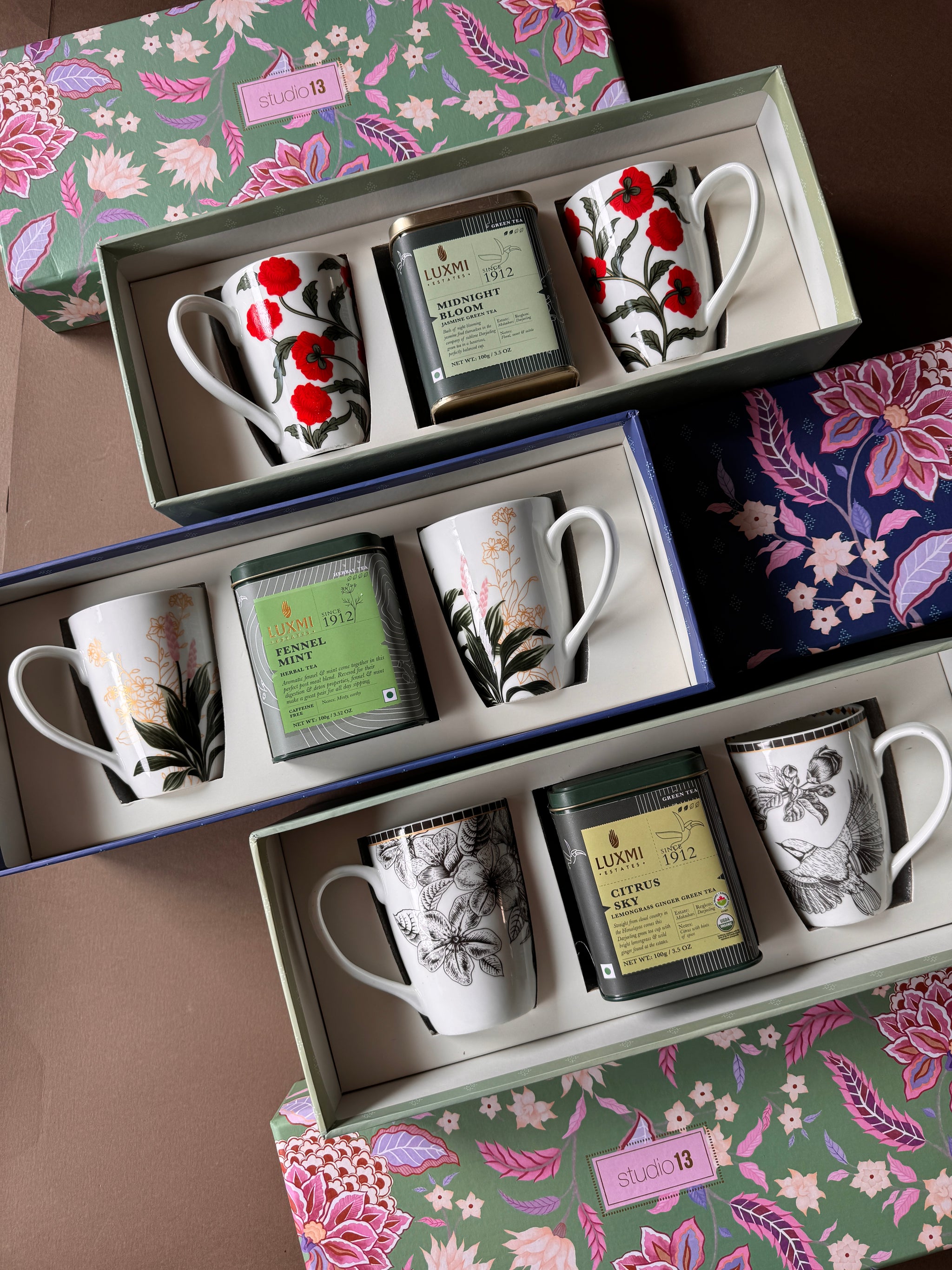 Tea Gift Box (2 Mugs and Tea)